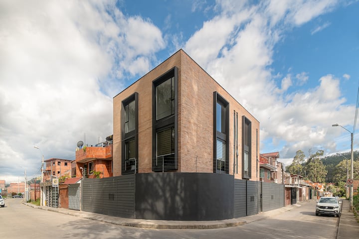 Elegant · 3br · Garage · Wifi - Cuenca, Ecuador