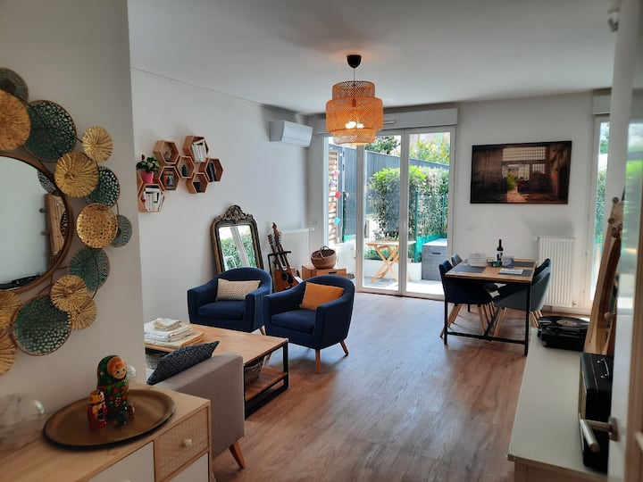 Studio Spacieux Avec Terrasse, à Deux Pas De Paris - Aubervilliers