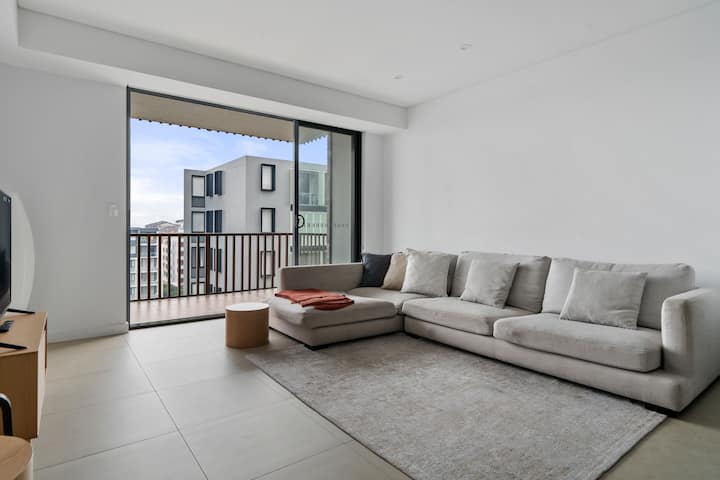 3br| 2 Parking+balcony| 10mins Drive To Centennial - Rosebery
