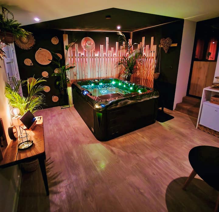 Love Room & Spa "Sexy Chic" à 20 Min De Lille ! - ノール