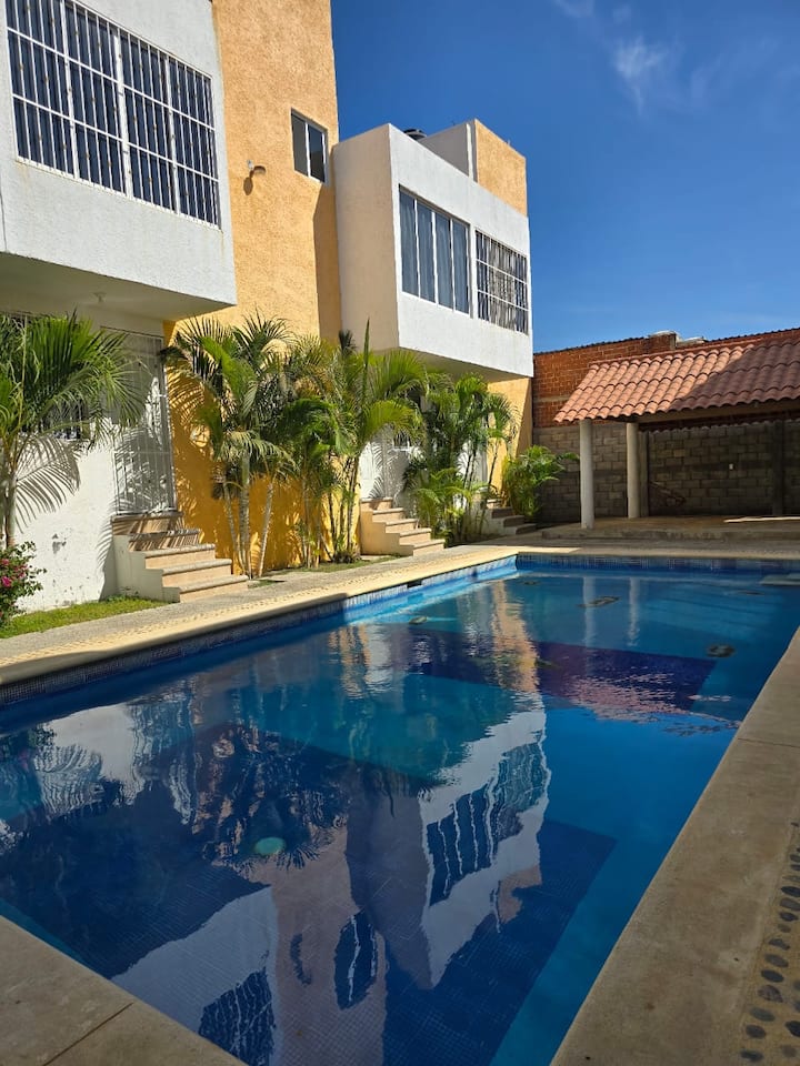 Casa Alberca Cerca Playa Ixtapa - Zihuatanejo