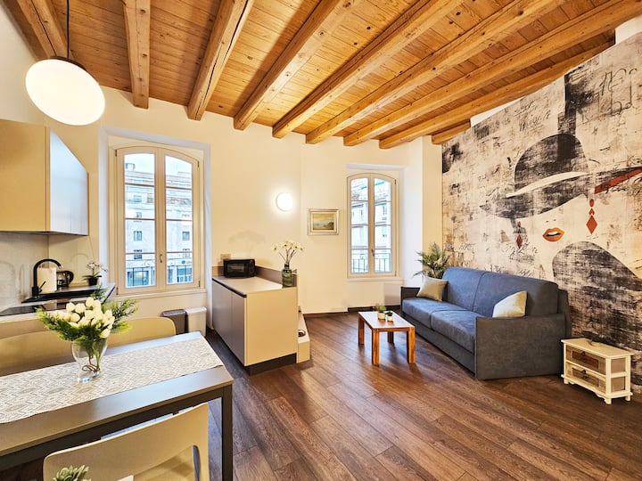 [Plaza Deluxe] Modern House -View Center- 8 Posti - Côme