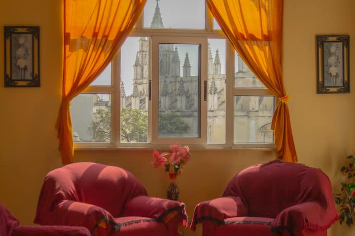 Elda Y Chino Disfrute La Historia Desde Su Ventana - La Havane