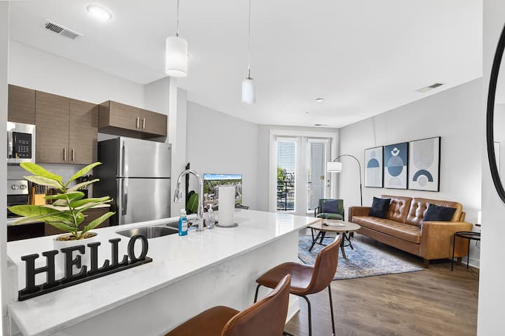 Hoosier Apartment On Monon Trail 1 Br W/ Parking - Nora - Indianapolis