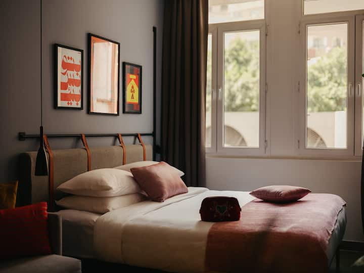 Brassbell L Dt L Hannaux Studio | Tahrir Sq 8 - Cairo