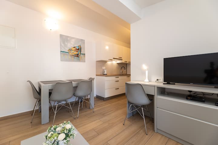 Apartment With Balcony Crnekovic Ix (12) - Baška