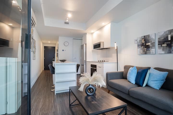 Upscale 1br | Business | Downtown Core - Lasalle