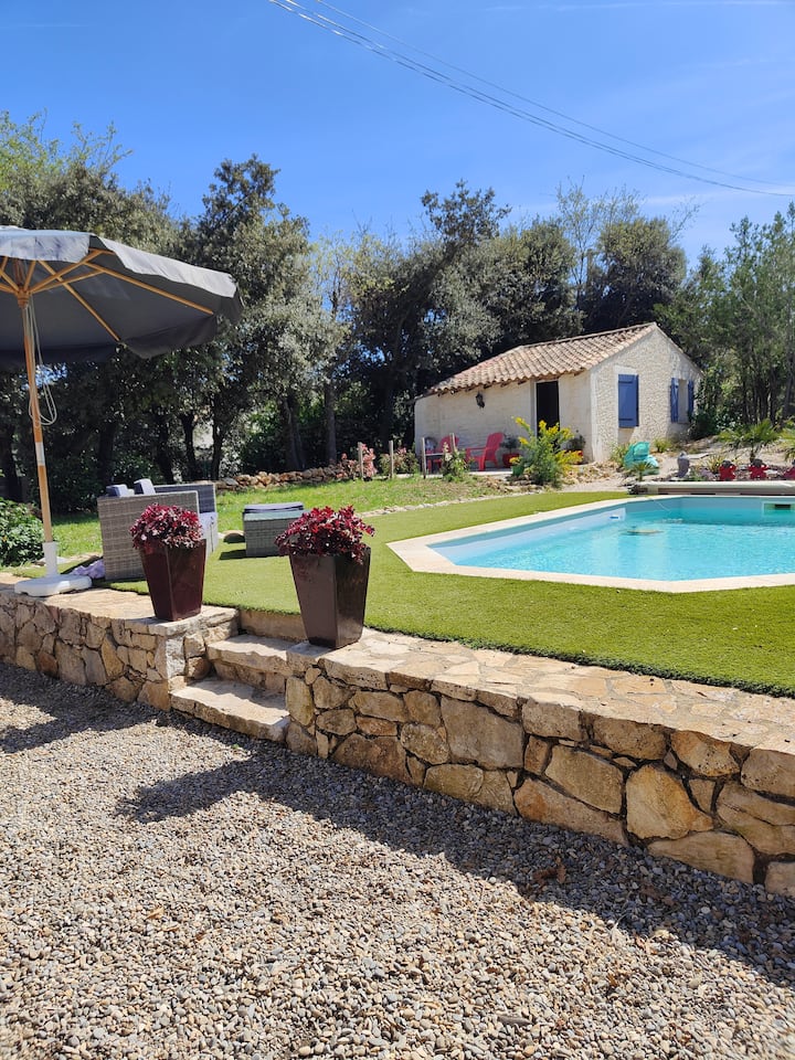 Jolie Maison En Provence Avec Piscine Chauffée - La Verdiere