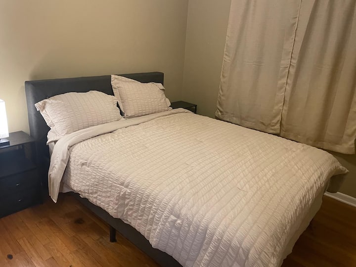 3 Br 3 Queen Beds Wi-fi Kitchen - 마케도니아