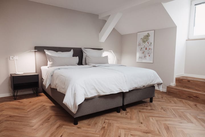 Apartment Iii Frauenbergblick - Dom Apartments - Fulda