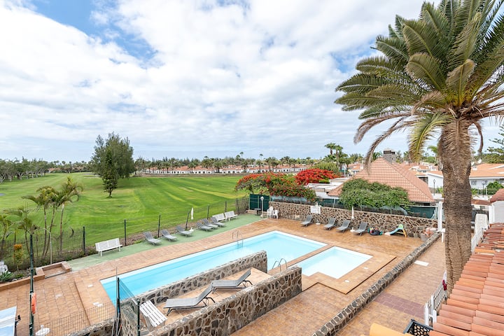 Bungalow De 3 Plantas Con Vistas - Playa del Inglés