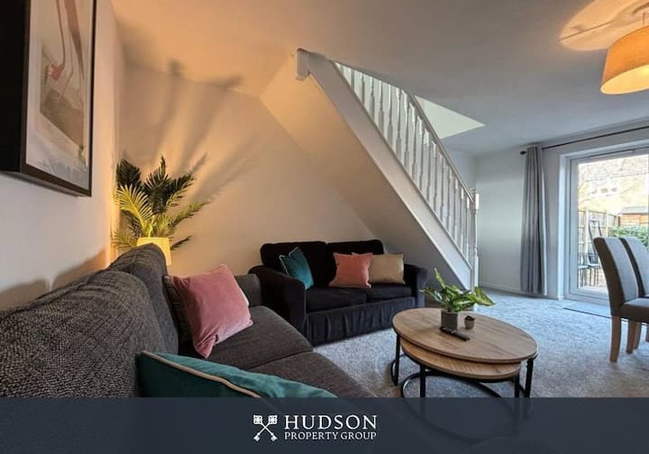 2 Bed House Nr Shrewsbury Hospital - Rowton Castle