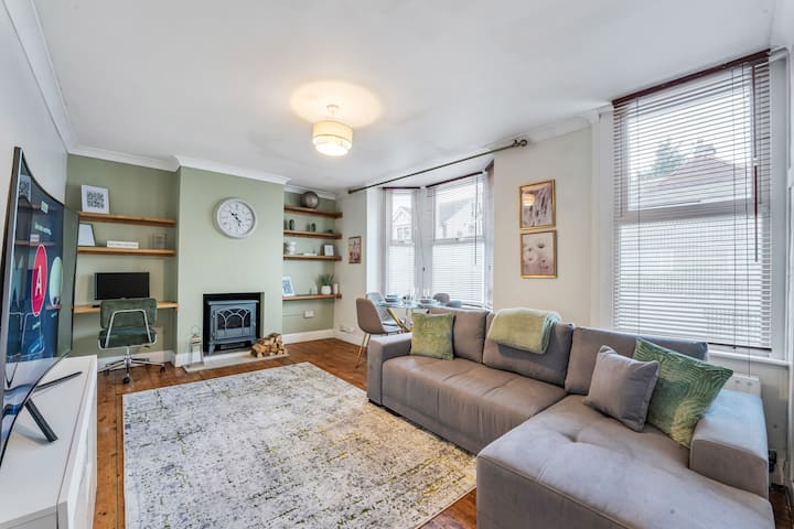 Spacious Private Apartment In Central Dartford - Dartford