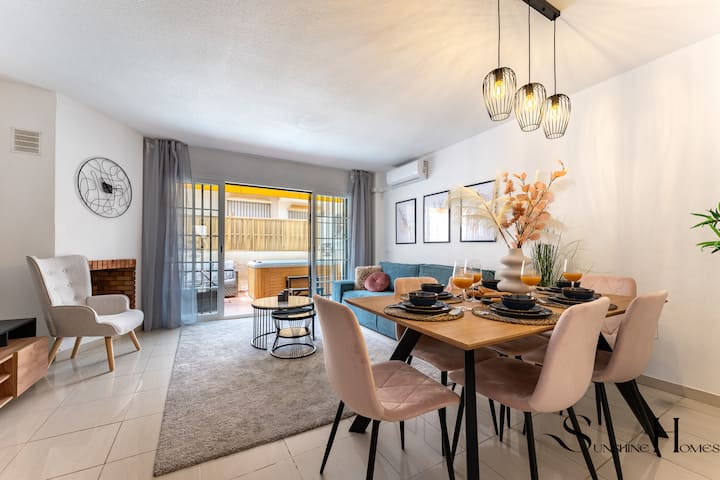 Seaview Townhouse With Pool+private Jacuzzi+garage - Benalmádena