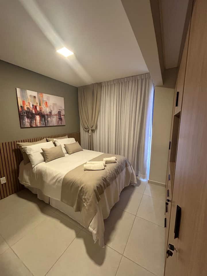 Charming, Compact, And Great Location Studio - Resende