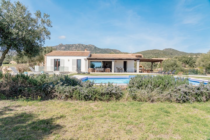 Villa Sinfonia Delle Onde - Olbia