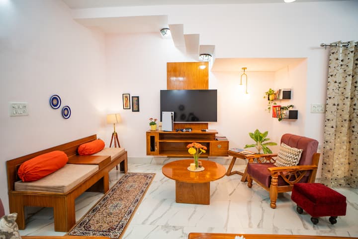 Matrika Homes (Kitchen Available) - Lucknow