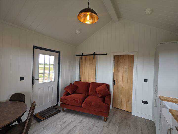 Waterlily Cabin - Driffield
