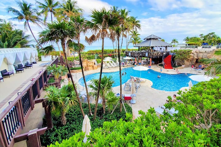 Charming 2br/2ba Oceanfront Gem, Miami Beach - Miami Beach