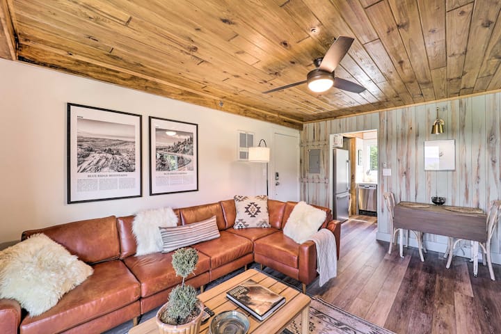 Slopeside Ski Getaway - Book Now! - Sugar Mountain, NC