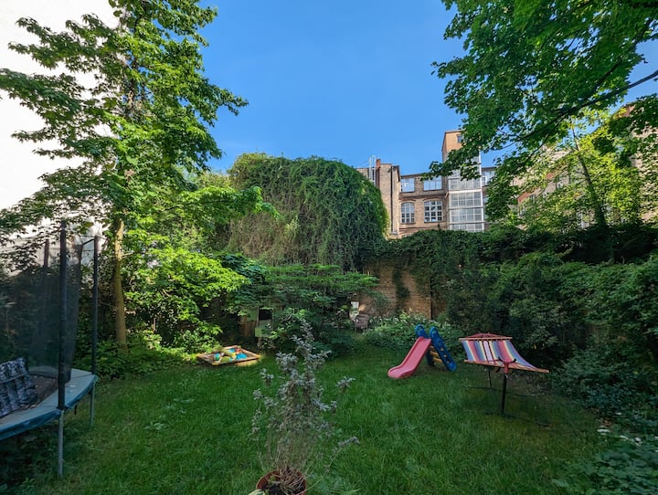 Wunderschöne Gartenwohnung Zentral Gelegen - Berlín