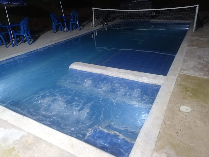 Casa Con Piscina Privada Bbq Jacuzzi Tejo Karaoke - Melgar
