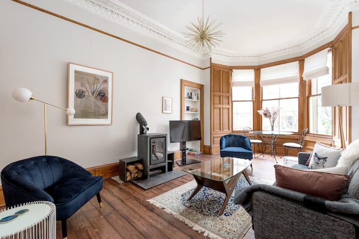 Bright & Stylish 2 Bedroom Flat At The Meadows - Edinburgh