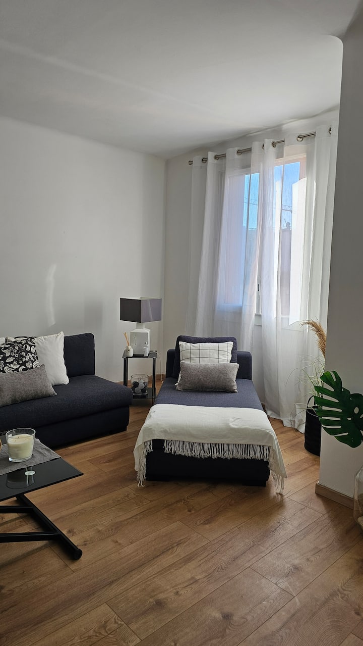 Charmant F3 Rénové Et Très Agréable Centre Ville - Ajaccio