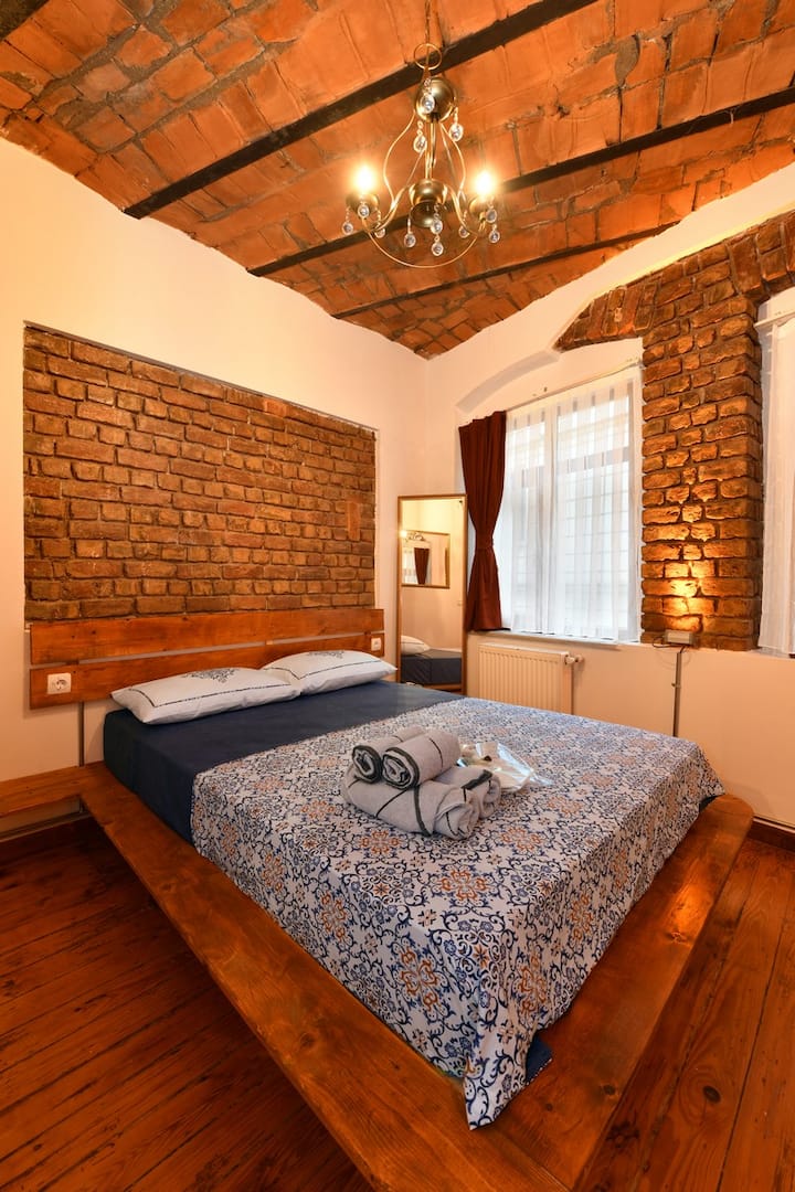 Historical & Retro House @Central Of Taksim - Şişli