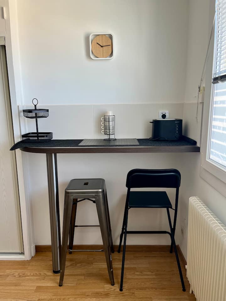 Cosy Logement Chambre Et Cuisine - Venelles