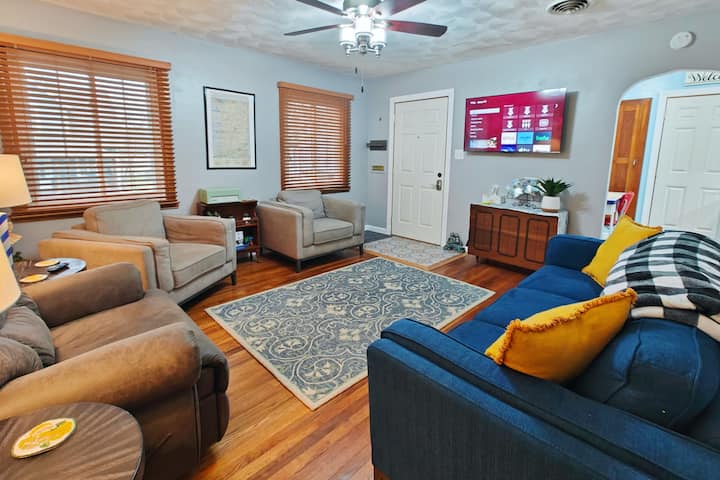 The Suite 16s - Couple's Getaway - Hot Tub - Grill - Salamonie Lake, Andrews