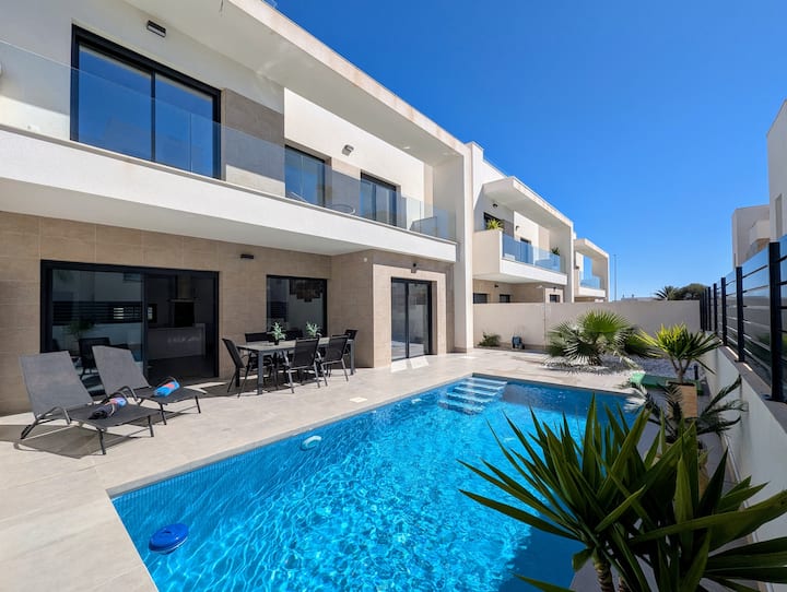 Large New Modern Villa With Private Pool - Almoradí