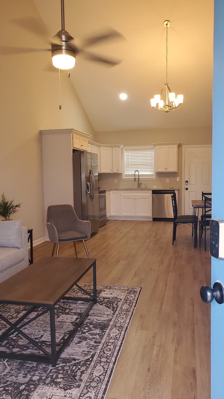 Cozy Blue Unit 1 - Splash Pad, Huntsville