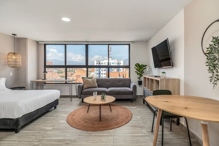 Best Price 1br Apartment With Wifi/tv 702-a - Medellín