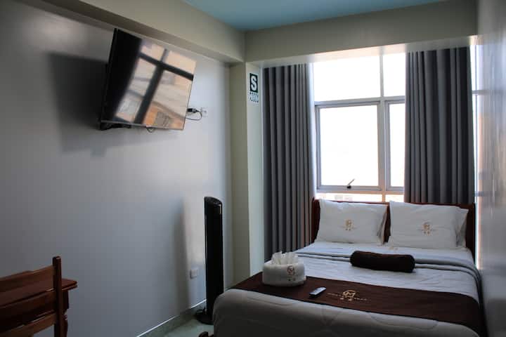 Acogedora Habitación Matrimonial Con Ventana - Chiclayo
