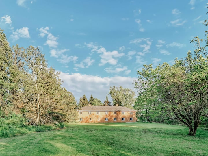 Truehouse - Prince Edward County