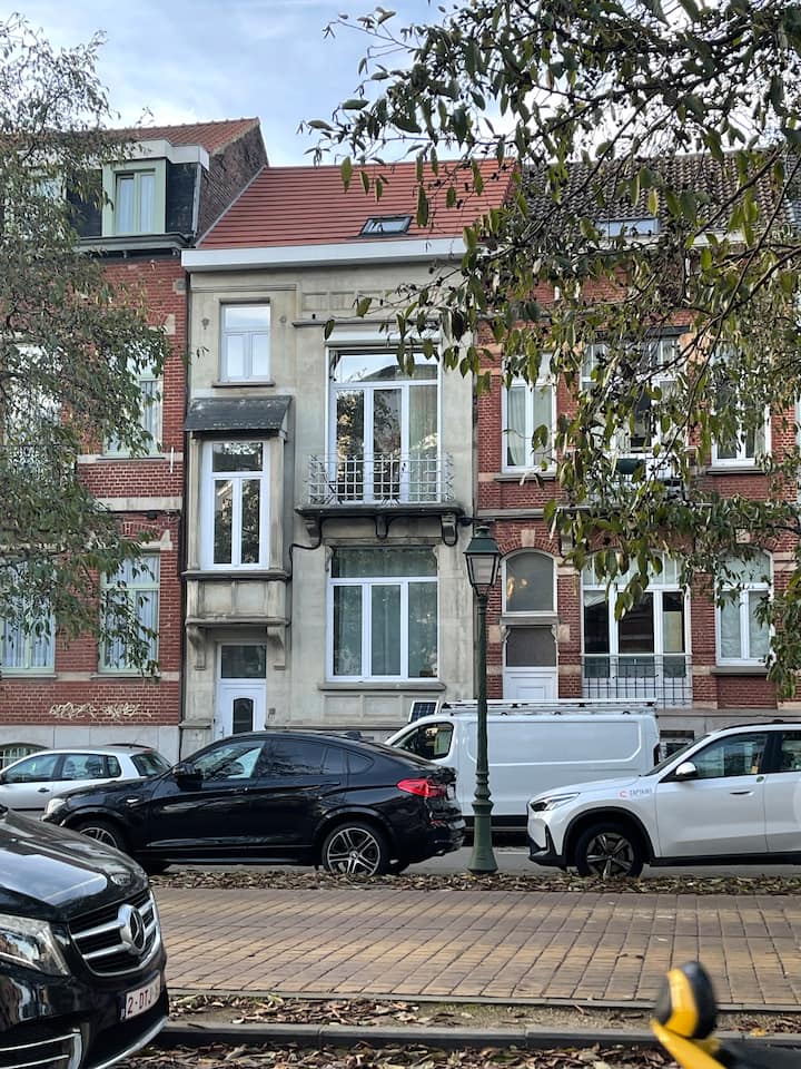 Charmant Duplex Dans Une Maison De Maître à Forest - 布魯塞爾