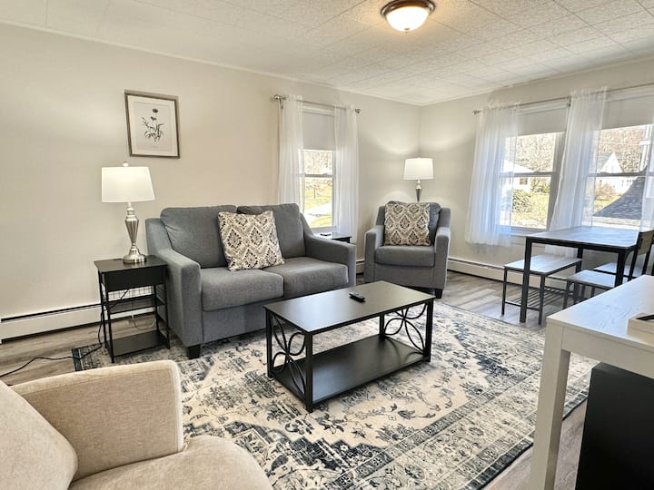 2 Br Apt Walkable To Inside Park! [Acadia Outpost] - Bar Harbor, ME