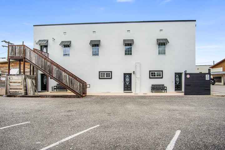 Salt Block - The Cowboy 4 | Suite Near 11th St Bar - Bandera, TX