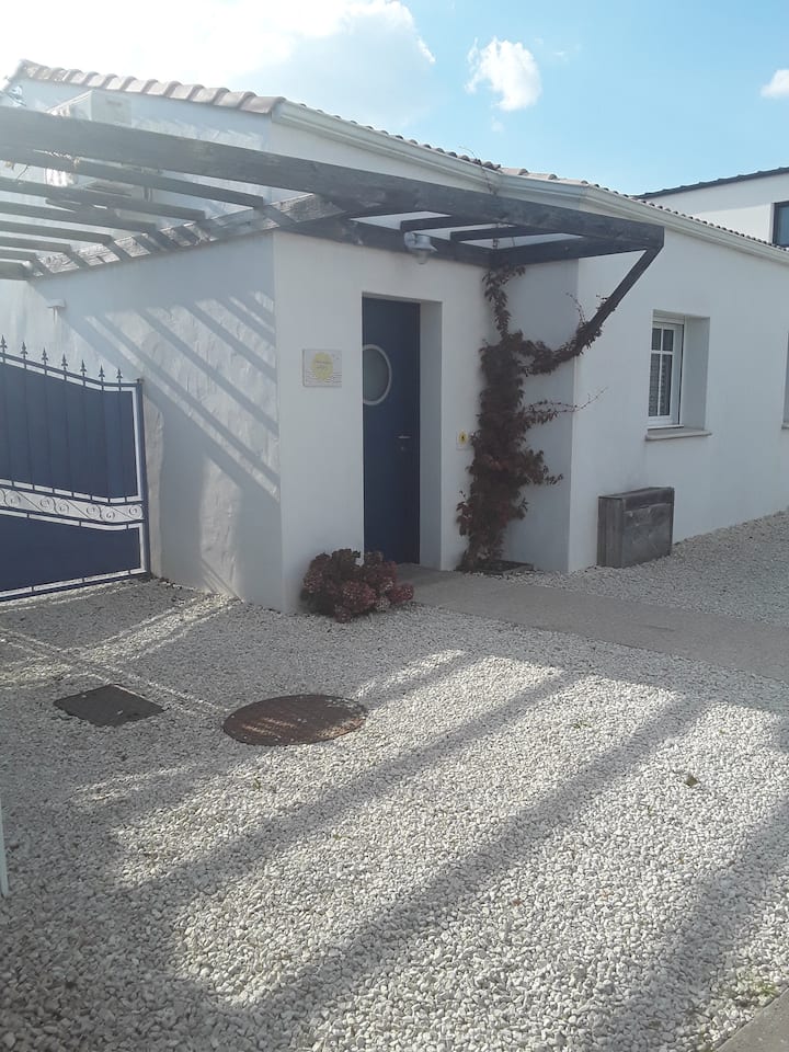 Maison / Jardin 800m Mer
3 Chambres 3 Salles D'eau - Saint-Hilaire-de-Riez