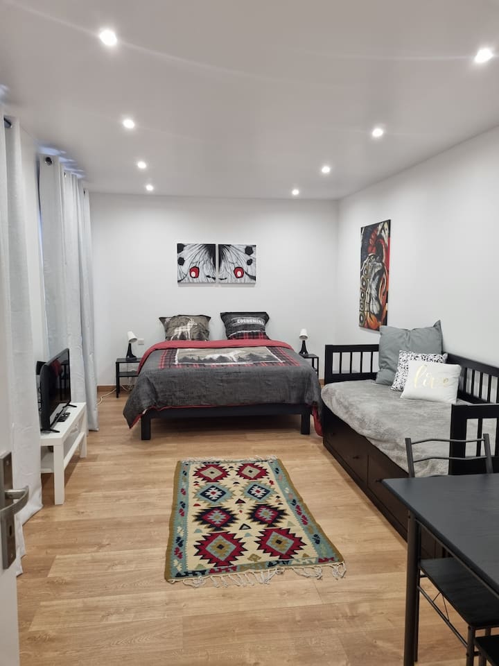 Jolie Maisonnette Près De Paris - Créteil