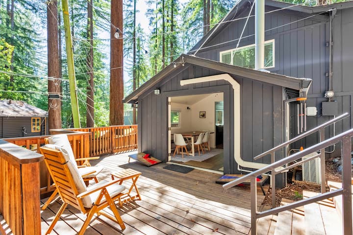 Scenic Forest 3br Stay W/ Backyard & Hiking Paths - Monte Rio, CA