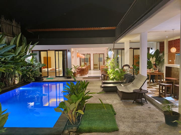 Ratu Ayu Villa Ubud 8 Bedroom - Ubud