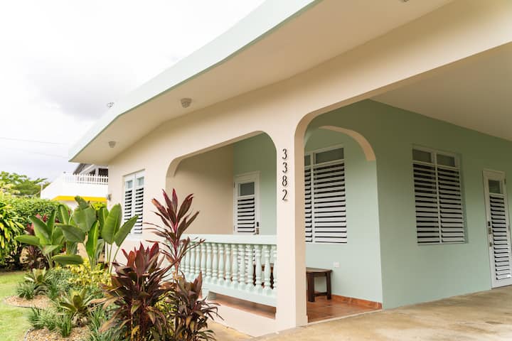 Step Out & Surf| 3-min Beach |Solar Powered Casita - Rincón