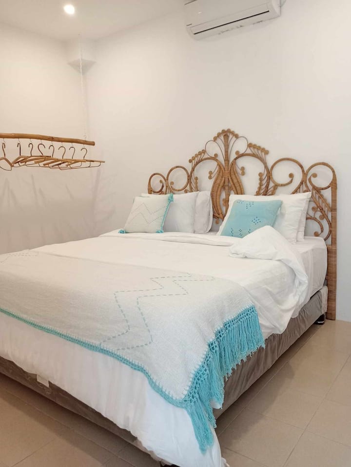 Villa Indah - Means Beautiful - Mataram