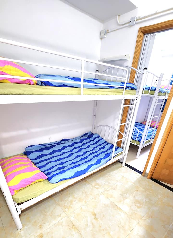 Budget/ Mini 2 Bdr Apartment In Mtr Downstairs - Central