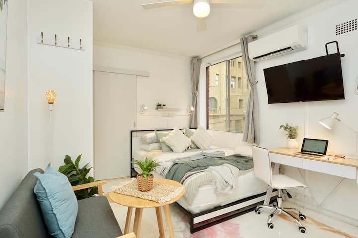 *Central Loaction* Awesome City Studio-ac-balcony - Surry Hills