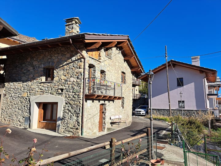 Maison Typique Namasté Lodge à Quart - Aostatal