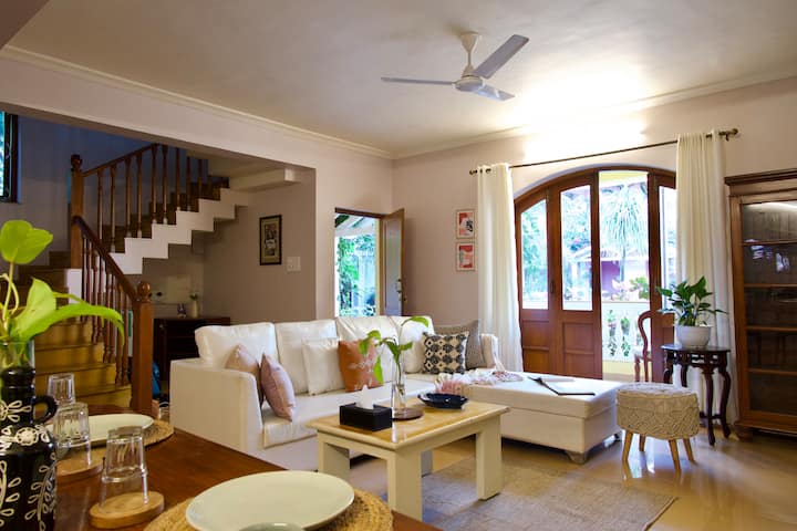 3bhk Villa W/ Pool | 10 Mins From Anjuna Beach - Goa