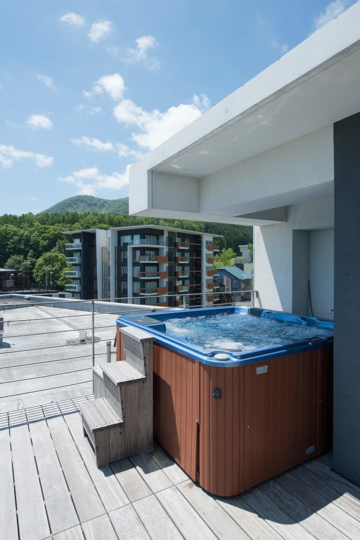 Snow Crystal | 2br Penthouse W/ Mount Yotei View - Niseko